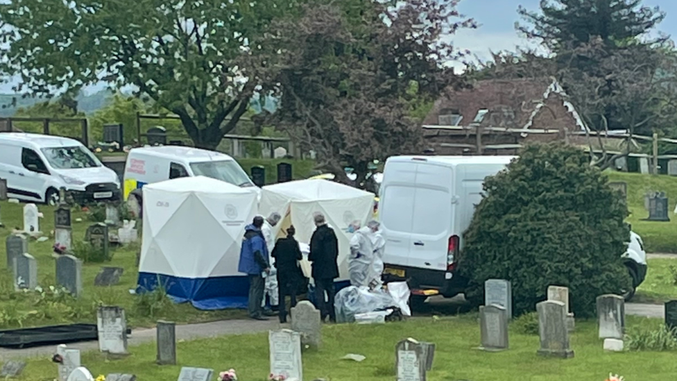 Human remains found in Petersfield Cemetery 'in rightful place' - BBC News