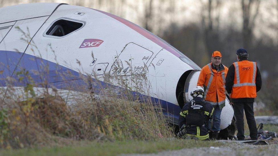 France TGV crash: Children on board derailed train - BBC News