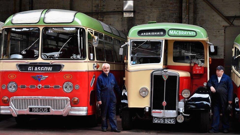 In pictures: Inside Glasgow's vintage bus garage - BBC News