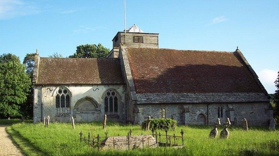 Damerham church's engraved lead stolen from roof - BBC News