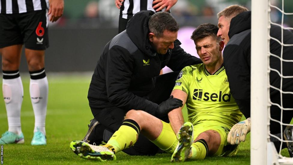 Nick Pope: Newcastle United goalkeeper suffers suspected dislocated ...