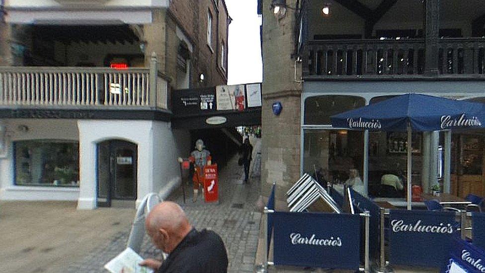 Dewa Roman Experience museum objects to Chester council bin plan - BBC News