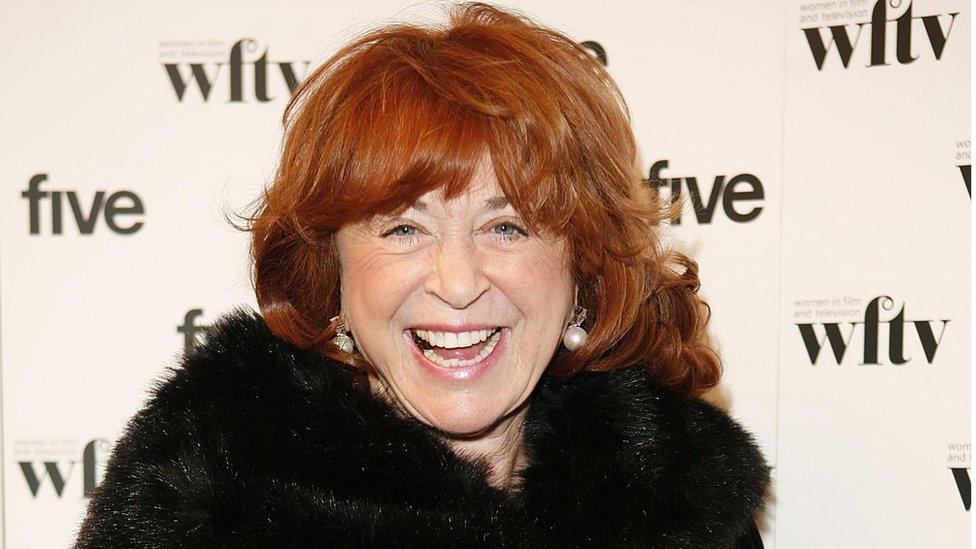 Lynda La Plante takes 'step back' from Prime Suspect prequel - BBC News