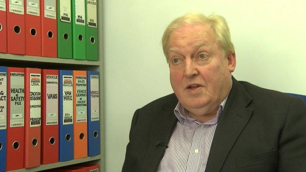 Rhybudd i UKIP am 'ymgeiswyr o'r tu allan i Gymru' - BBC Cymru Fyw