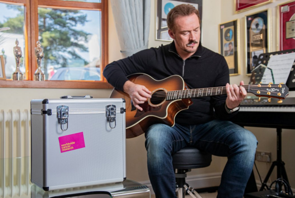 Russell Watson creates medley in his will for cancer charity - BBC News