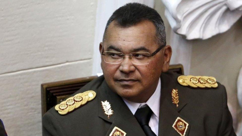 Venezuelan general on drugs charges named justice minister - BBC News