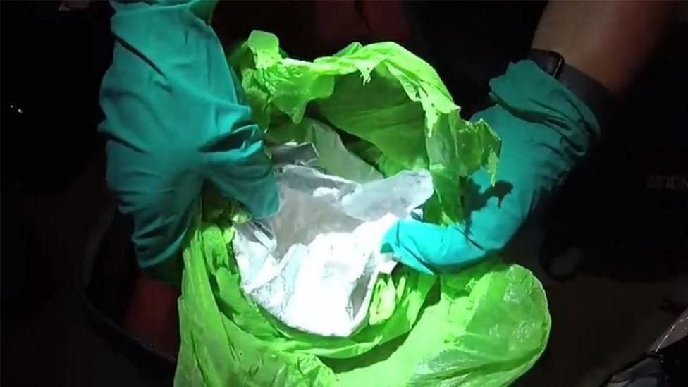 County lines: Kent Police seizes £120k of drugs and arrests 34 - BBC News