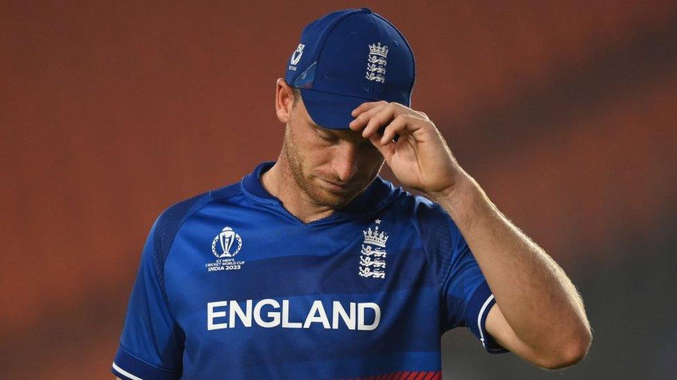 Cricket World Cup: England beaten by Australia - BBC Newsround