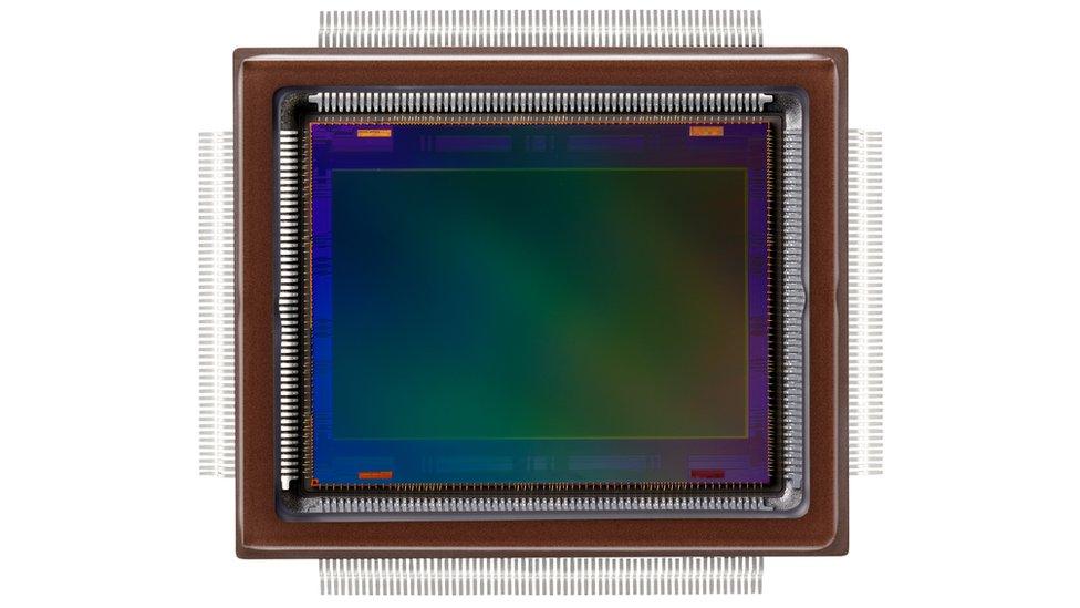 Canon develops 250 megapixel camera sensor - BBC News