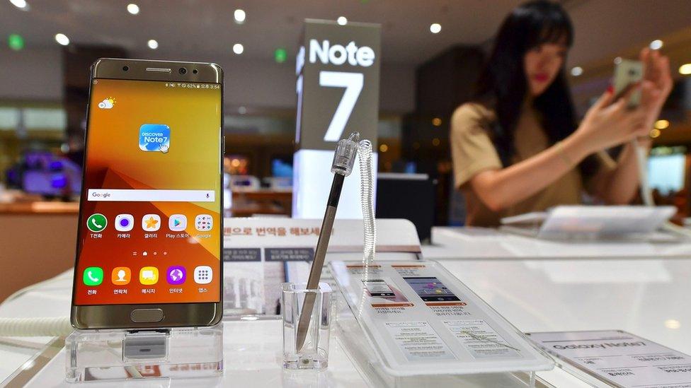 Samsung shares slide on Galaxy Note 7 recall - BBC News