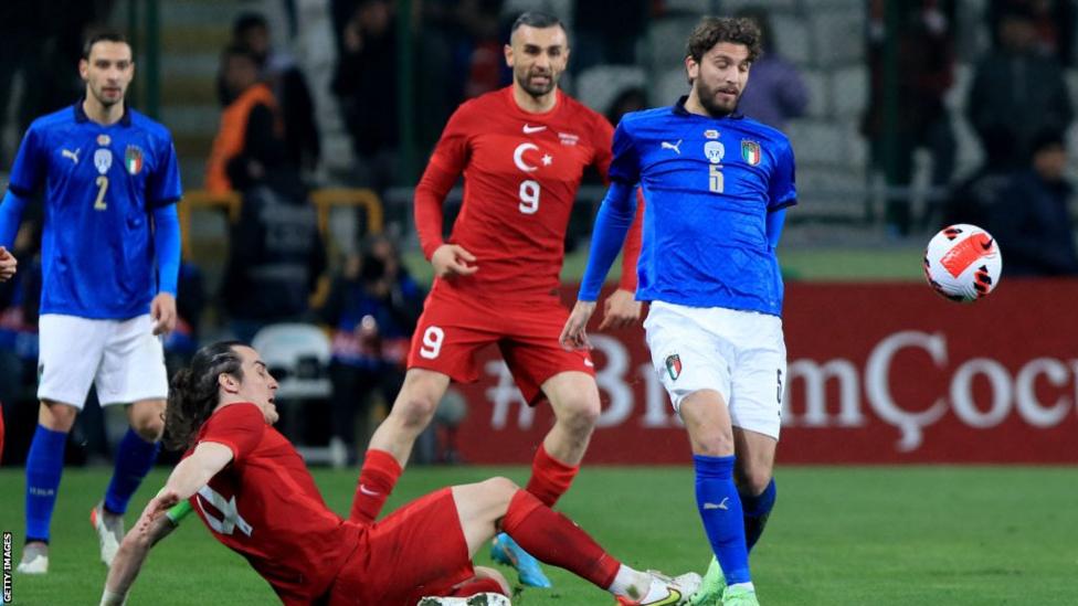 Euro 2028 and 2032: Turkey and Italy merge bids for 2032 - BBC Sport