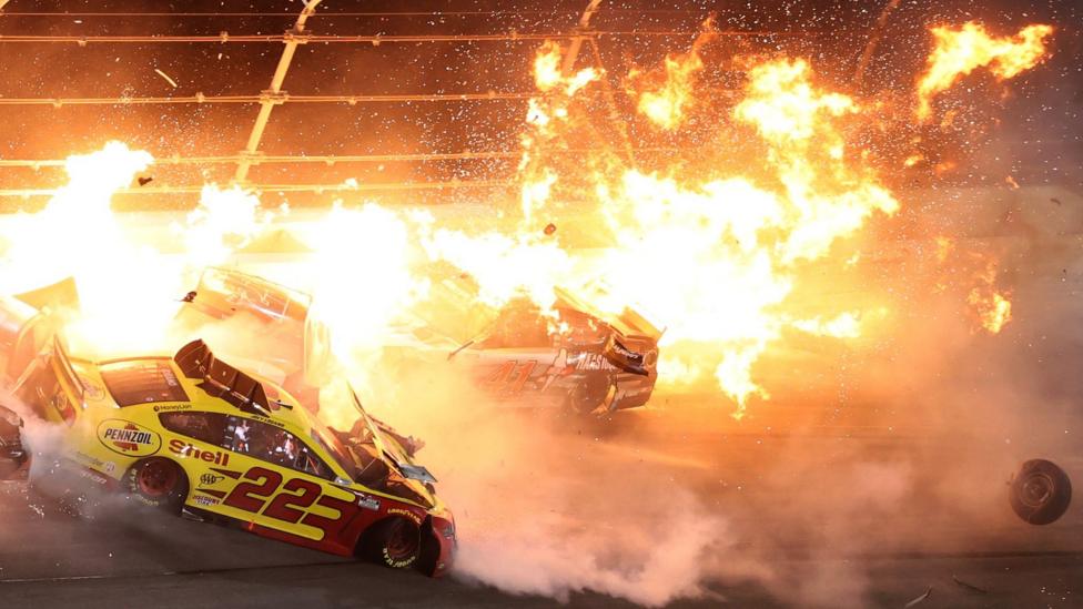 Images from 2021: A collection of 21 striking sport photographs - BBC Sport