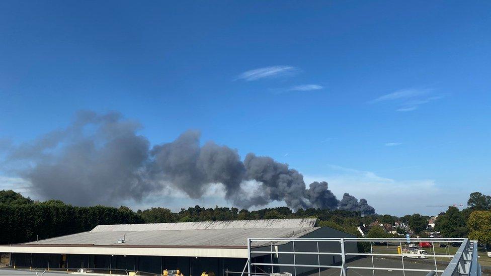 People evacuated after 'significant' Kidderminster industrial fire ...