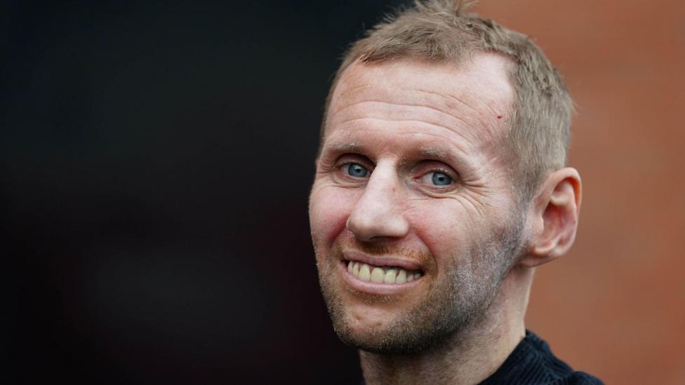 What is MND? - BBC News