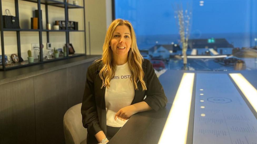 How John O' Groats is bouncing back from 2010 Carbuncle Award - BBC News