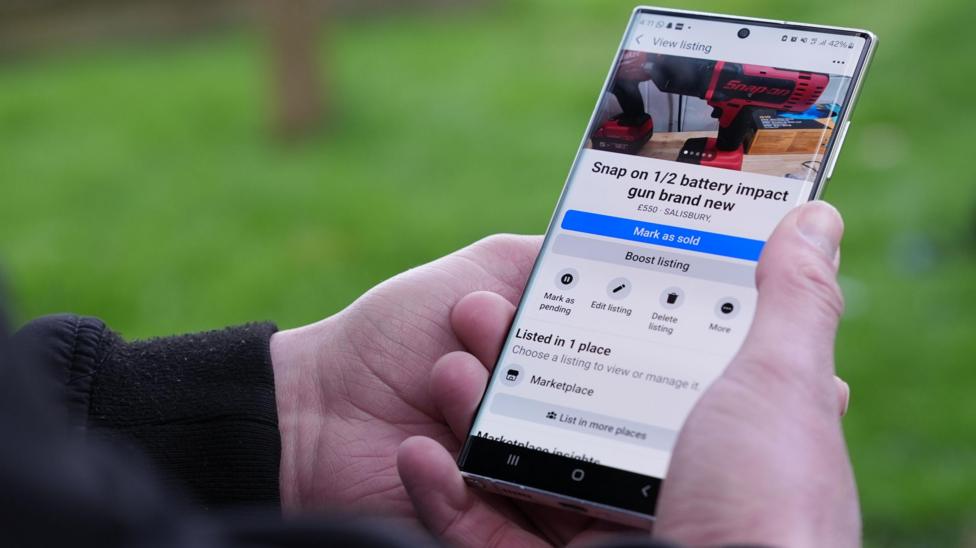 'Fake bank app allowed scammers to shake my hand and steal from me ...