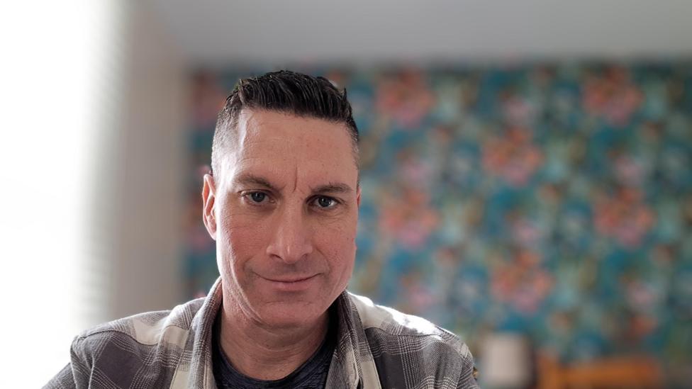 Another North Northamptonshire councillor switches to Reform UK - BBC News