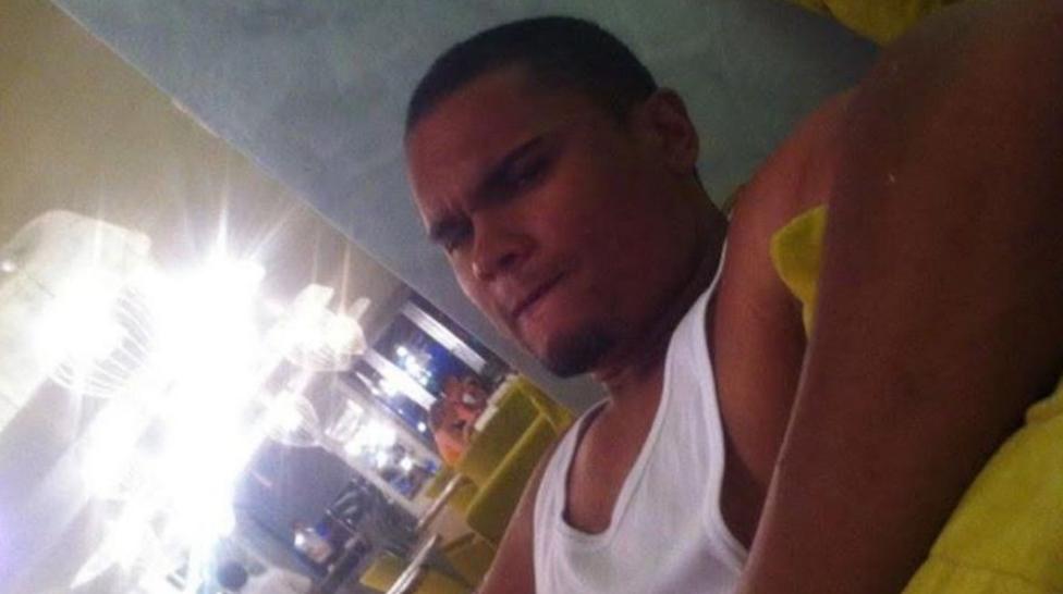 Family wants answers after Redditch police shooting death - BBC News