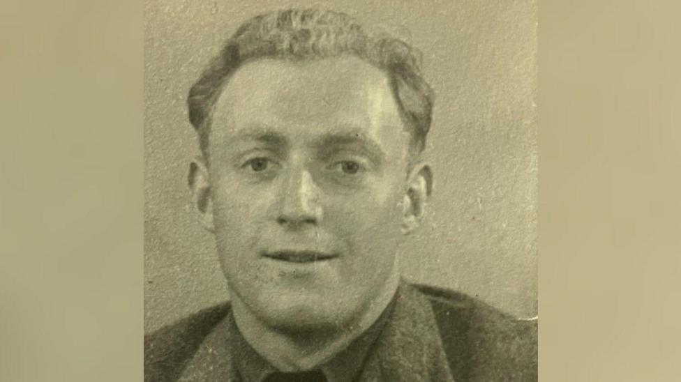 Jersey celebrates 79th anniversary of Liberation Day - BBC News