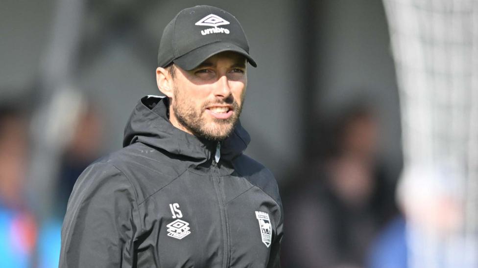 Ipswich Women excited by step up to Women's Super League 2 - BBC Sport