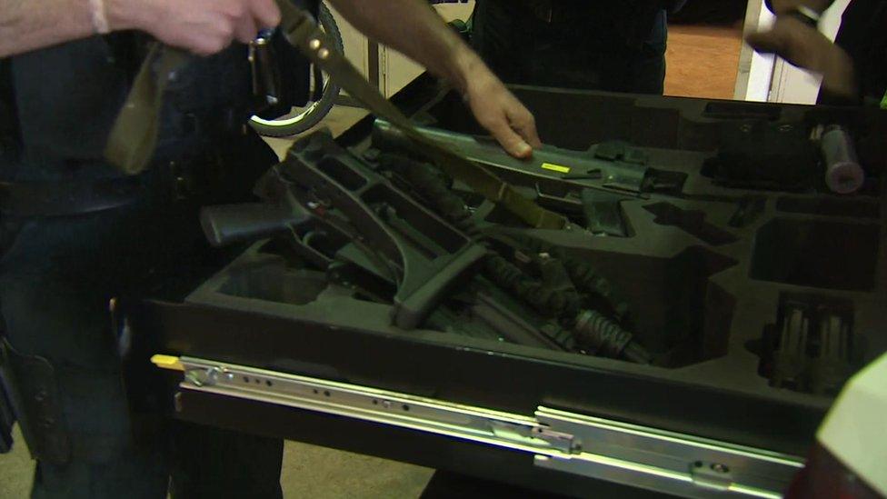 Armed police deployed to major public events - BBC News