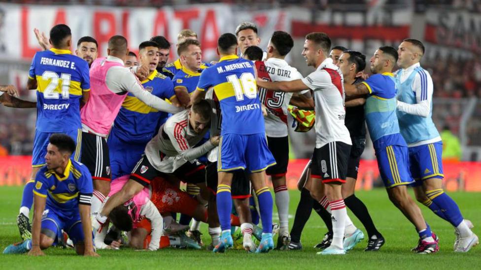 River Plate v Boca Juniors - Superclasico, world's fiercest derby - BBC ...