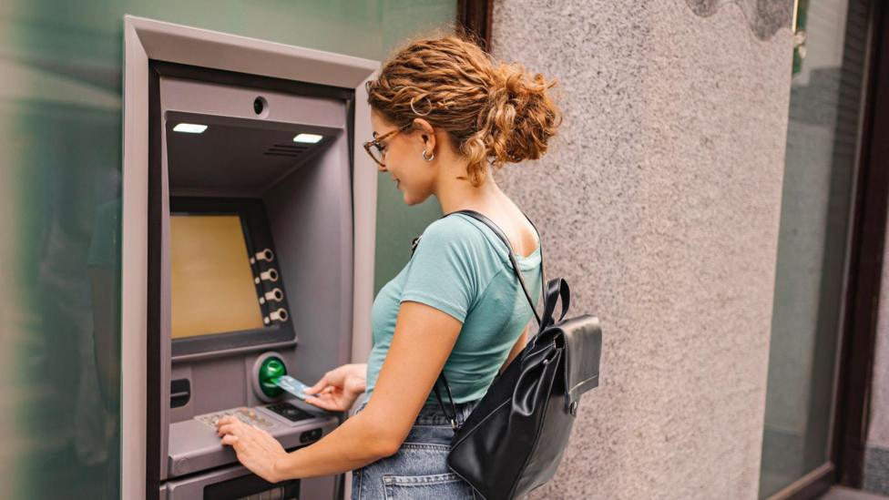 UK bank customer protection if firm goes bust rises to £120,000 - BBC News