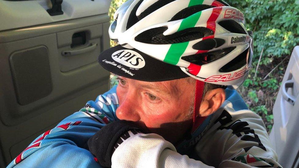 Ultra-cycling: Age a red herring, says Joe Barr - BBC News