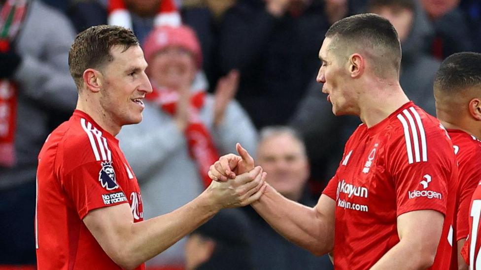 Nottingham Forest 3-2 Southampton: Forest move level on points with ...