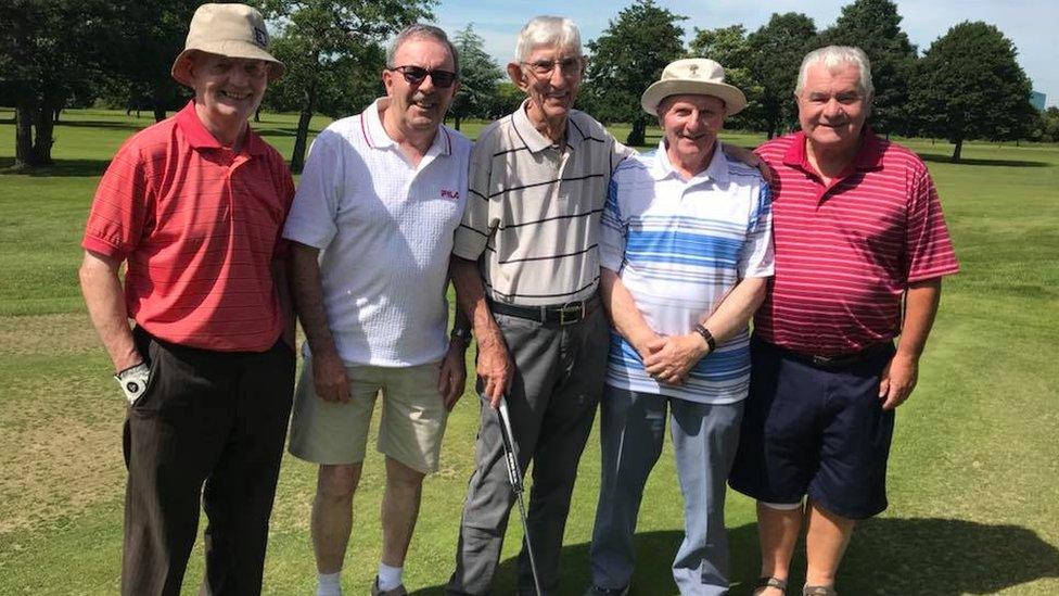 Strabane golfer shoots hole-in-one at age 88 - BBC News