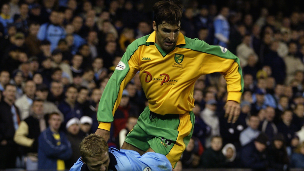 New Norwich City boss Johannes Hoff Thorup 'an obvious talent' - BBC News