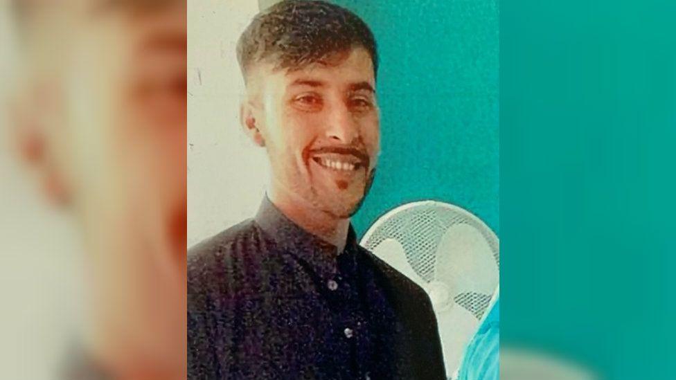 Amaan Momand death: Killer's sentence raised over racial abuse - BBC News