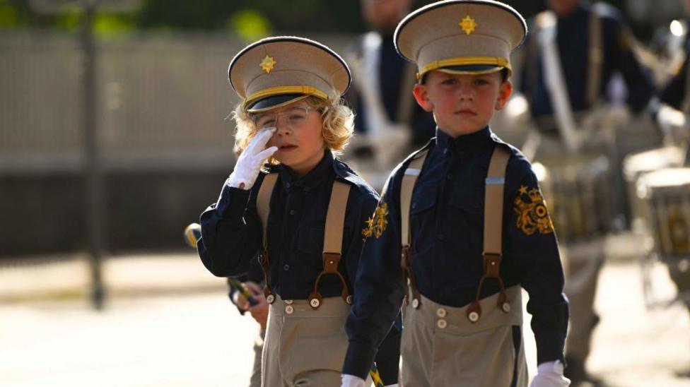 In pictures: The Twelfth of July celebrations - BBC News