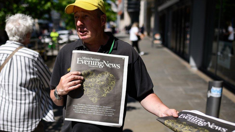 Manchester Evening News launches Sunday edition - BBC News