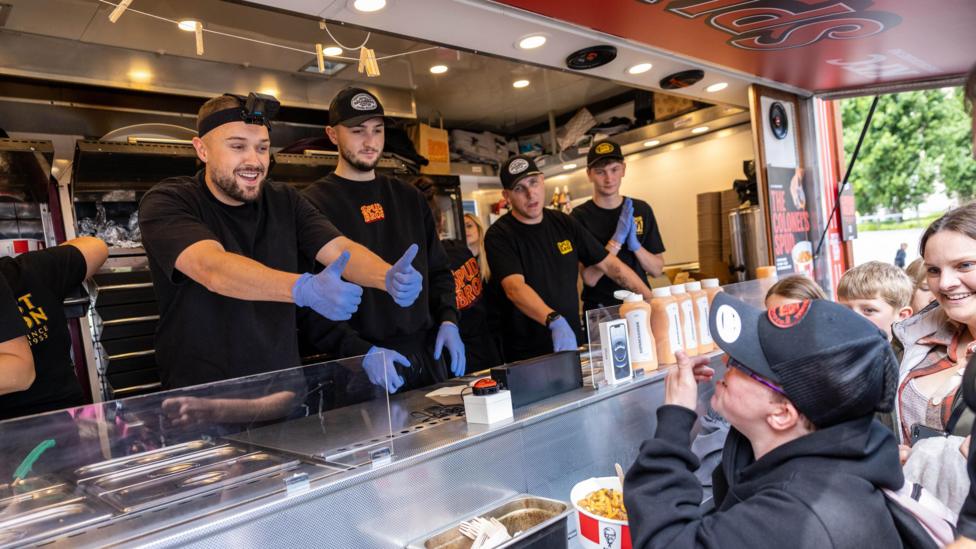 UK's first KFC marks 60th birthday celebrations in Preston - BBC News