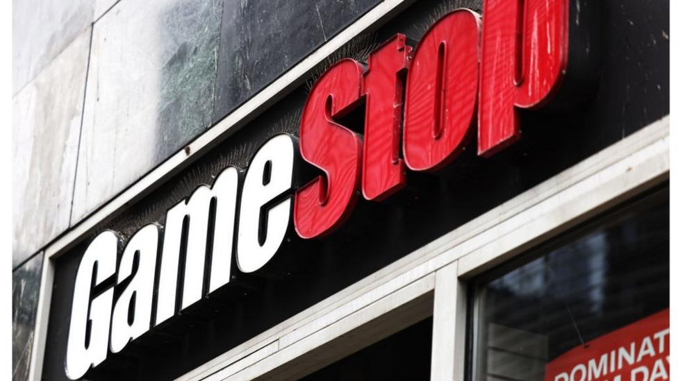 GameStop: Who is winning the market battle? - BBC News