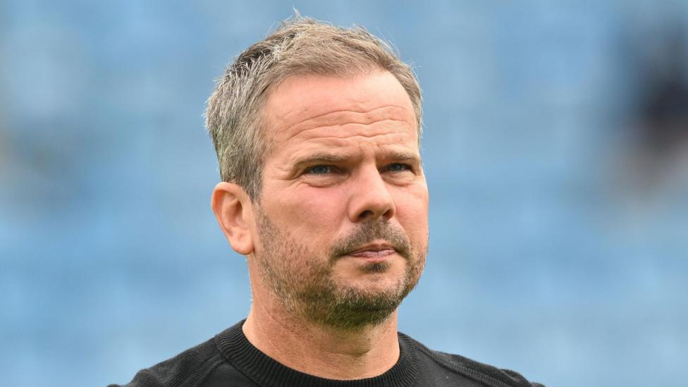 Barrow: Head coach Stephen Clemence out to prove point to Gillingham ...