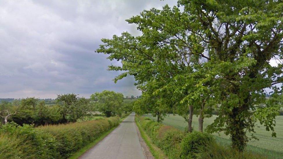 Dashcam appeal over fatal tree crash in Ilston on the Hill - BBC News