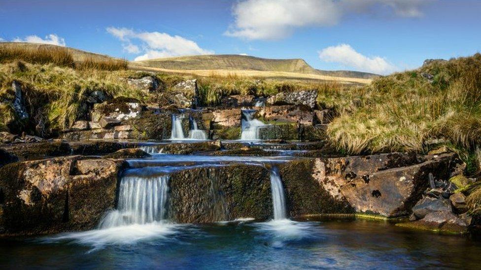 Brecon Beacons: National Park to use its Welsh name Bannau Brycheiniog - BBC Newsround