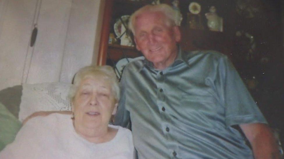 Alan Walker's death 'accidental' at Wrexham Maelor Hospital - BBC News