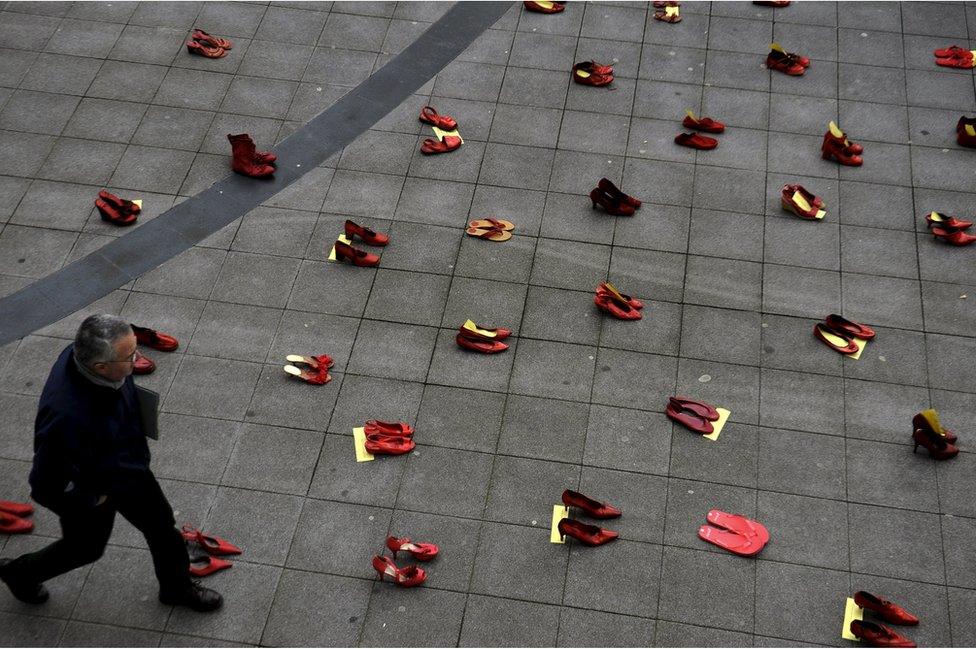 Week in pictures: 5-11 March 2016 - BBC News