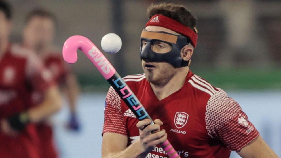 Pro League Hockey: Sam Ward scores four as England beat Ireland - BBC Sport