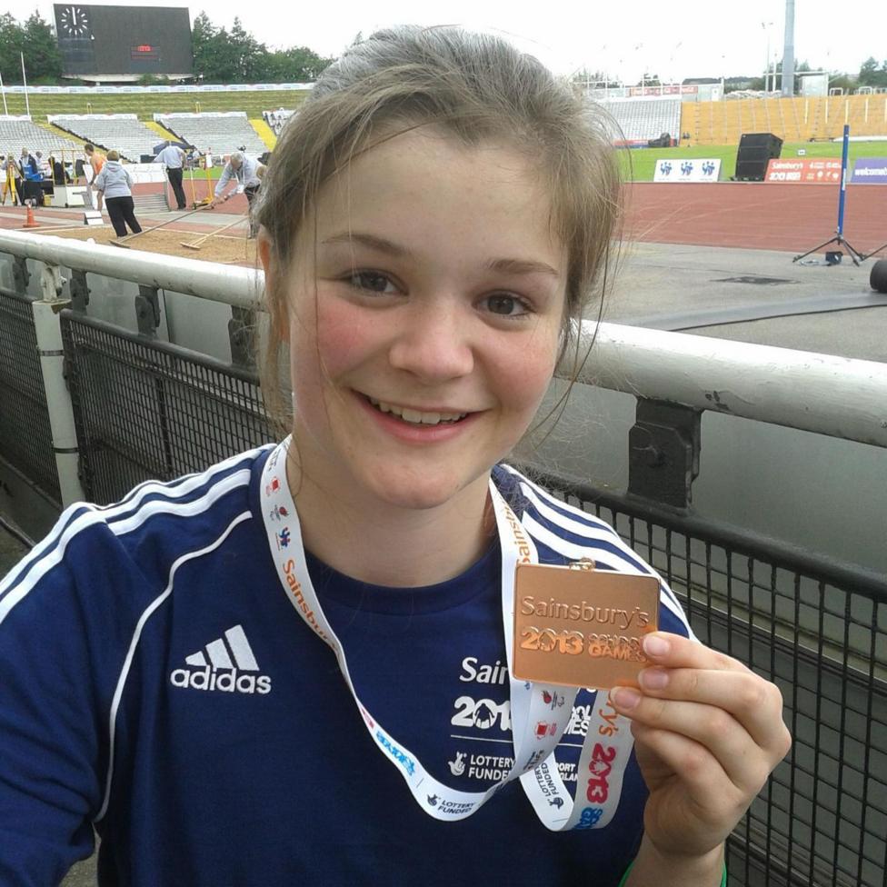 Anna Gordon - I can't change the past but athletics is safer - BBC News