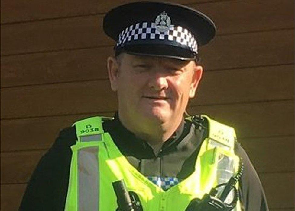 Police officer who died on duty named as PC Roy Buggins - BBC News