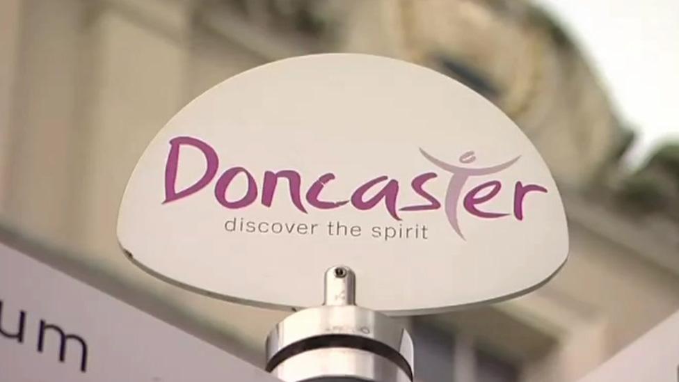 'Significant progress' in Doncaster children's services - BBC News