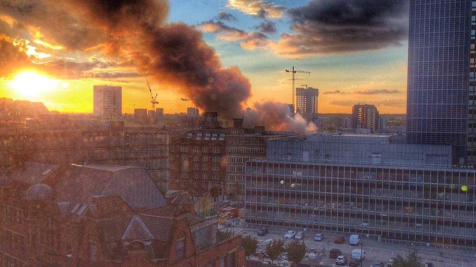 Large fire damages Manchester city centre CWS building - BBC News