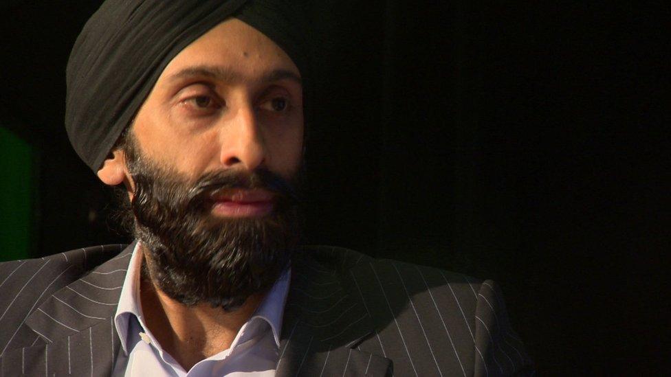 Will ethnic minority voters decide EU vote? - BBC News