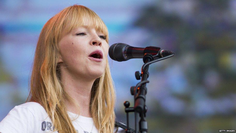 Danny Dyer 'to star in Lucy Rose music video' - BBC News