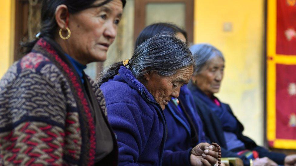 Nepal remembers Bista, last king of Upper Mustang - BBC News
