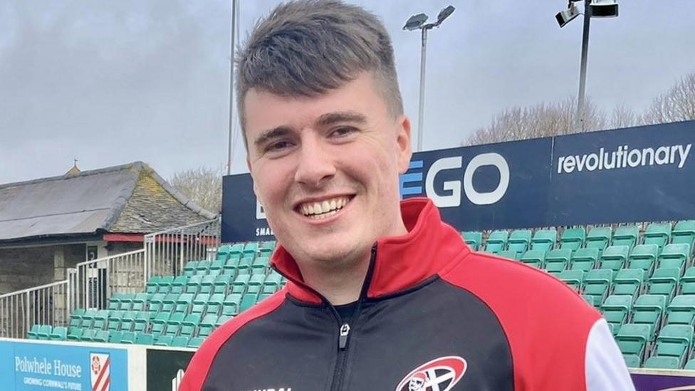 Cornish Pirates: Late Jacob Morris try seals 30-25 Hartpury victory ...